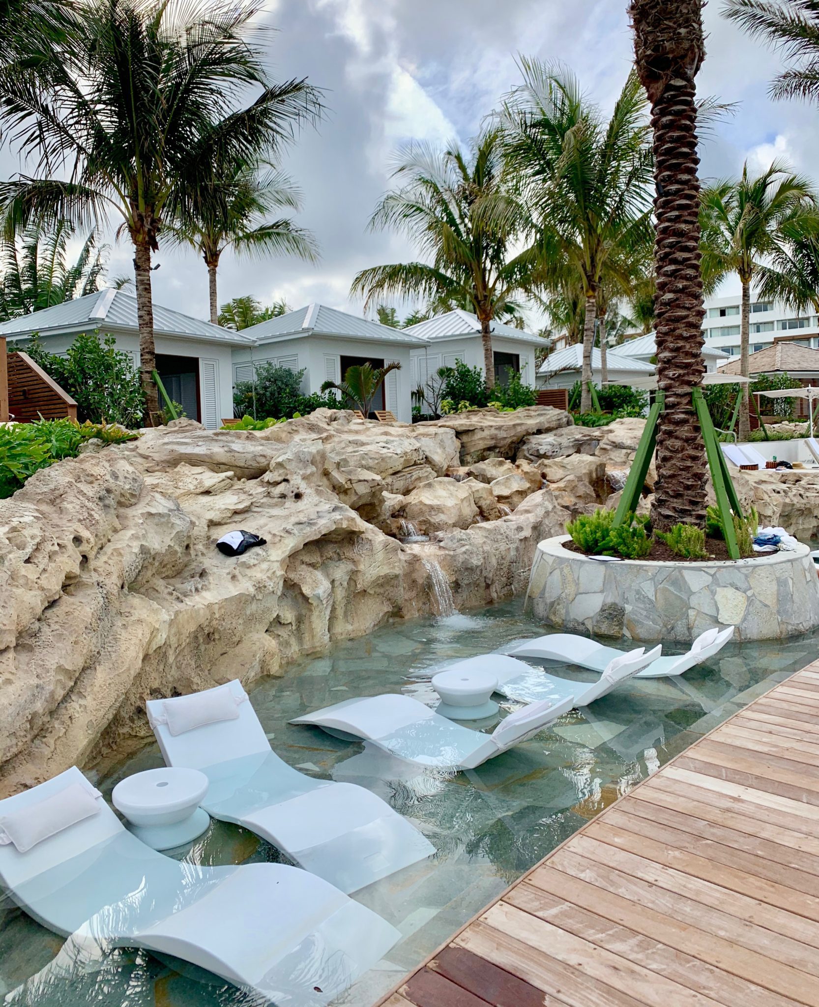 The Best "Secret" Pool at Baha Mar, Bahamas - Humble Huntress